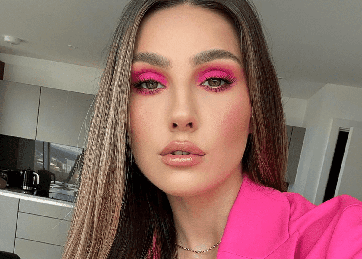 30 Trending Pink Eyeshadow Looks You Need to Try - PVB