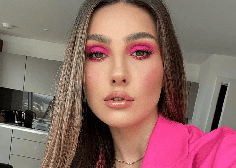 30 Trending Pink Eyeshadow Looks You Need to Try - PVB